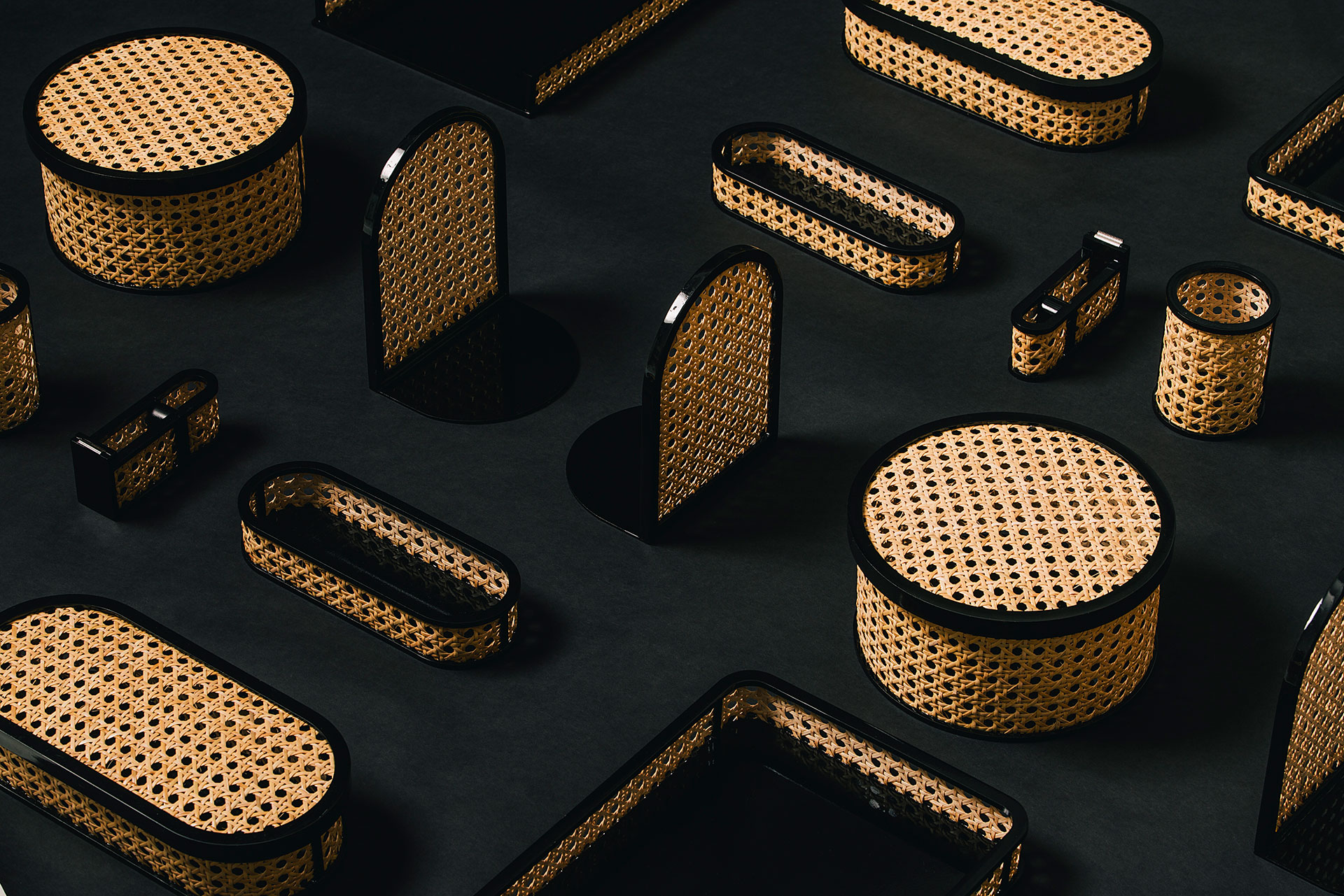 DOIY Set design - Paper Artist and Designer